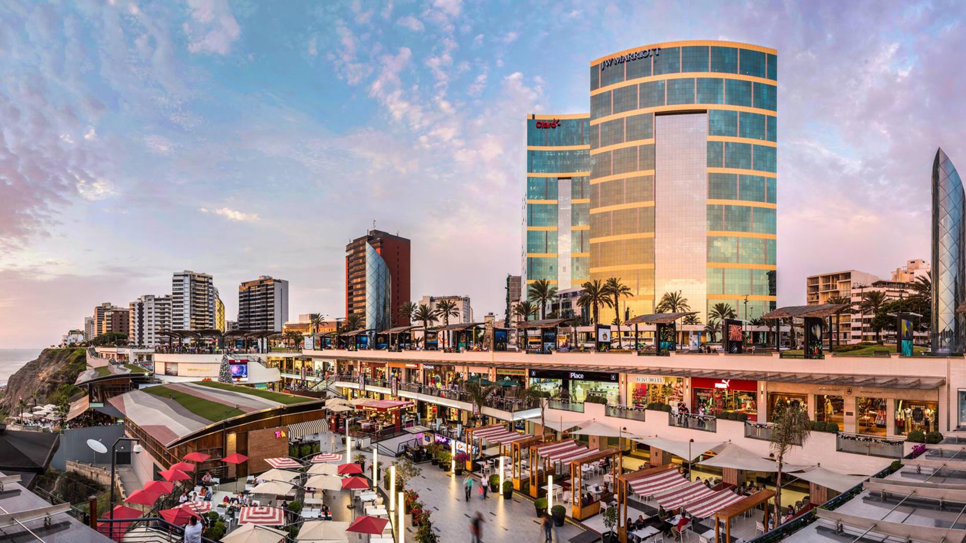 Location | manorhouselima.com